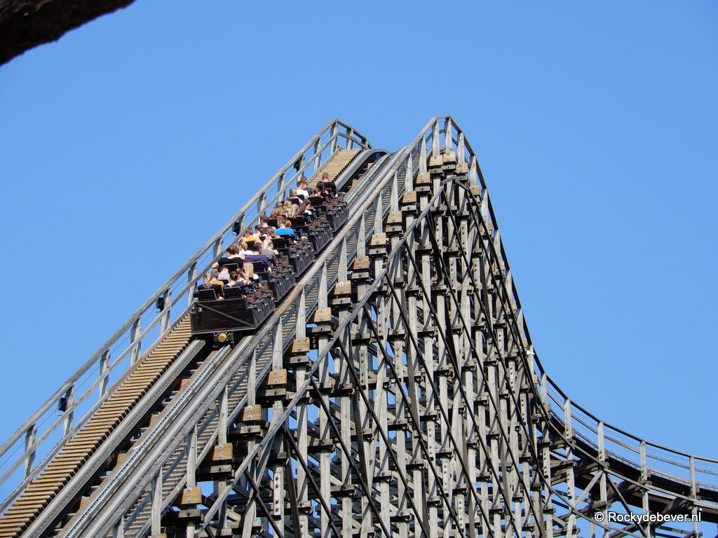 Colossos: Kampf der Giganten getest in Heide Park • Rocky de Bever